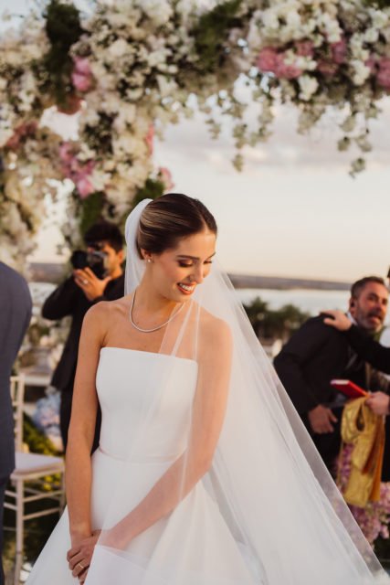 Giovana Suaiden e Edgard Coelho selam o amor em cerimônia majestosa ...
