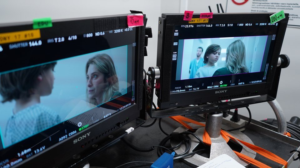 Veja foto inédita de Inexplicável, filme nacional com Letícia Spiller ...