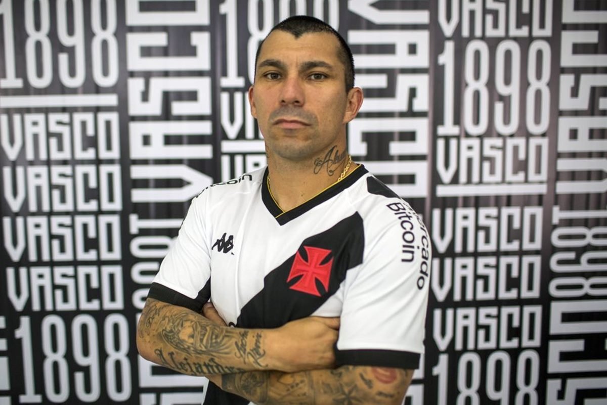 Vasco anuncia Gary Medel, ídolo da seleção chilena, como reforço ...