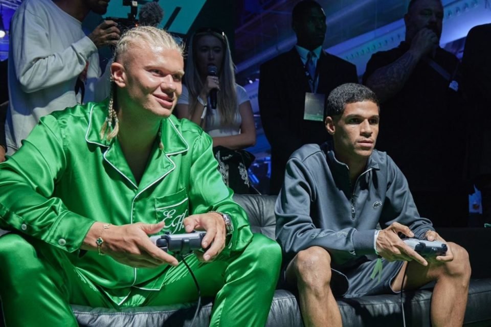 Vídeo: Luva de Pedreiro anuncia que espera o primeiro filho | Metrópoles