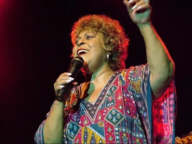 Morre a cantora Leny Andrade, aos 80 anos | Metrópoles