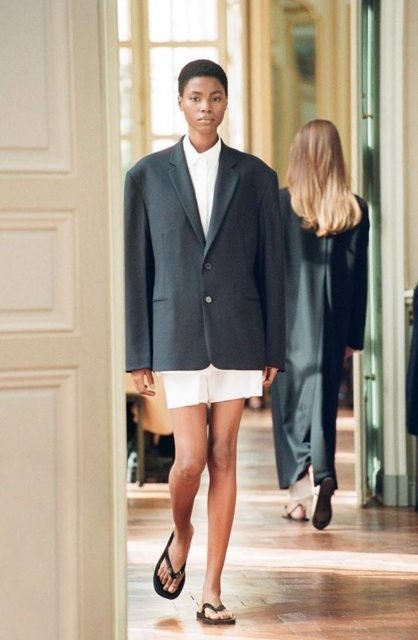 Marca das gêmeas Olsen, The Row dribla crise e vira sucesso fashion ...