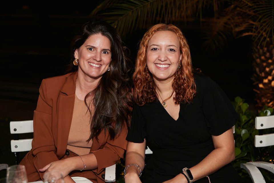 Maite Barbosa celebra aniversário em noite rodeada de amigos | Metrópoles