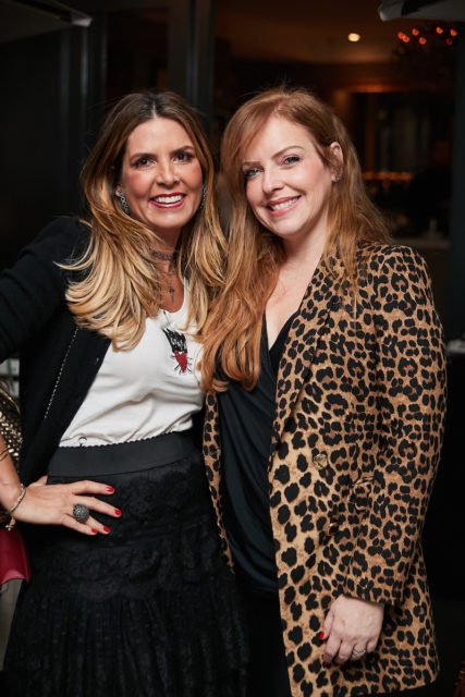 Maite Barbosa celebra aniversário em noite rodeada de amigos | Metrópoles