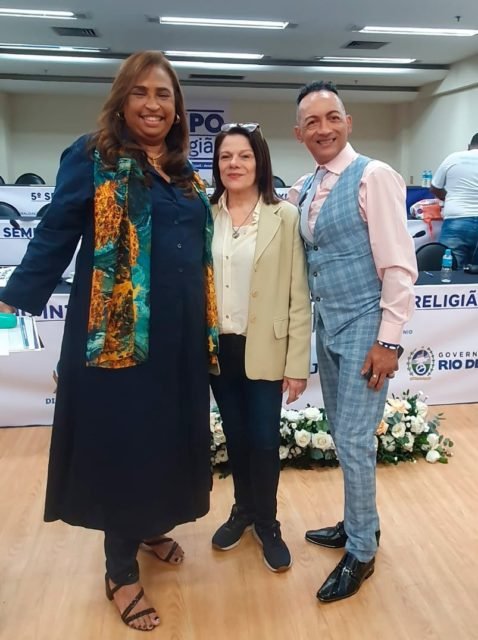 Atriz defende a criação de editais para grandes montagens no teatro ...