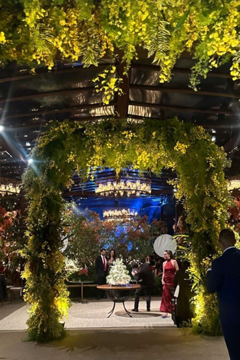 Filha de ministro Barroso se casa em enlace prestigiado | Metrópoles