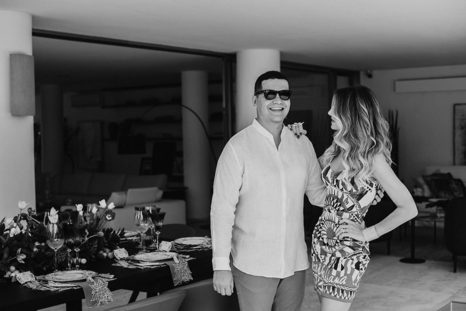 Marcelo Chaves é celebrado por Mayra Perin em almoço de aniversário ...