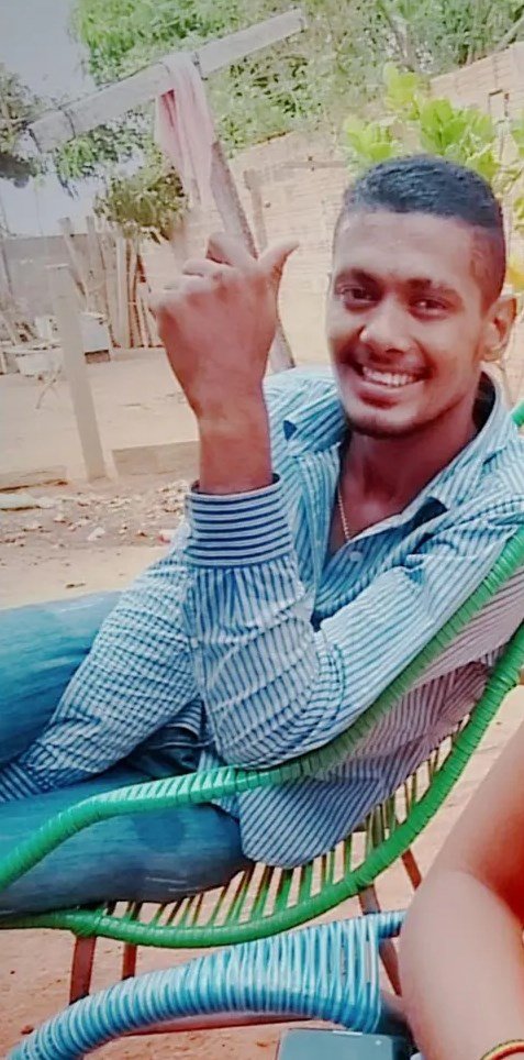 Irmã de jovem morto por foragido nos EUA relembra “noite assustadora” | Metrópoles