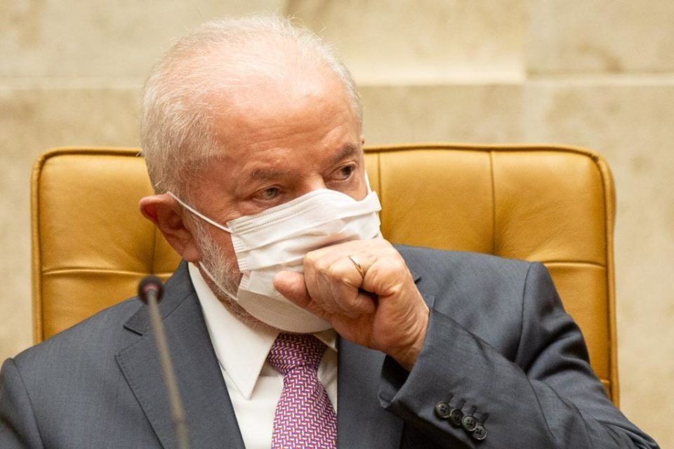 Em recuperação, Lula “pega leve” no trabalho e adia temas polêmicos ...
