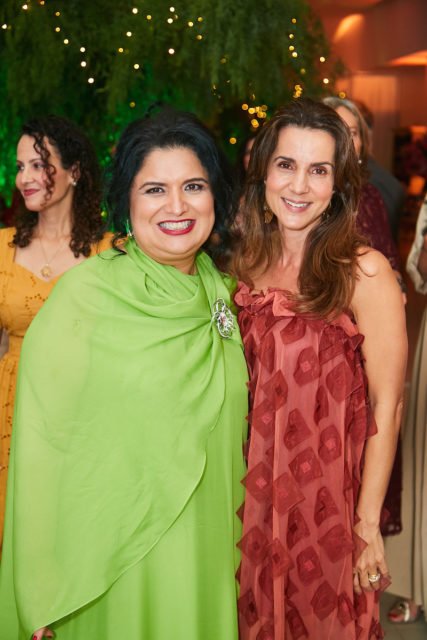 Júlia Cubel de La Guardia comemora 15 anos em festa deslumbrante ...