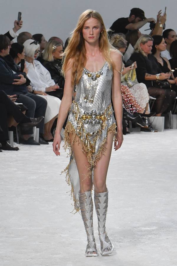 Paris Fashion Week: veja balanço dos desfiles de primavera/verão 2024 ...