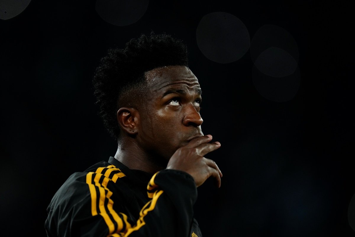 Vinícius Júnior brilha em triunfo do Real e atinge marca na Champions ...