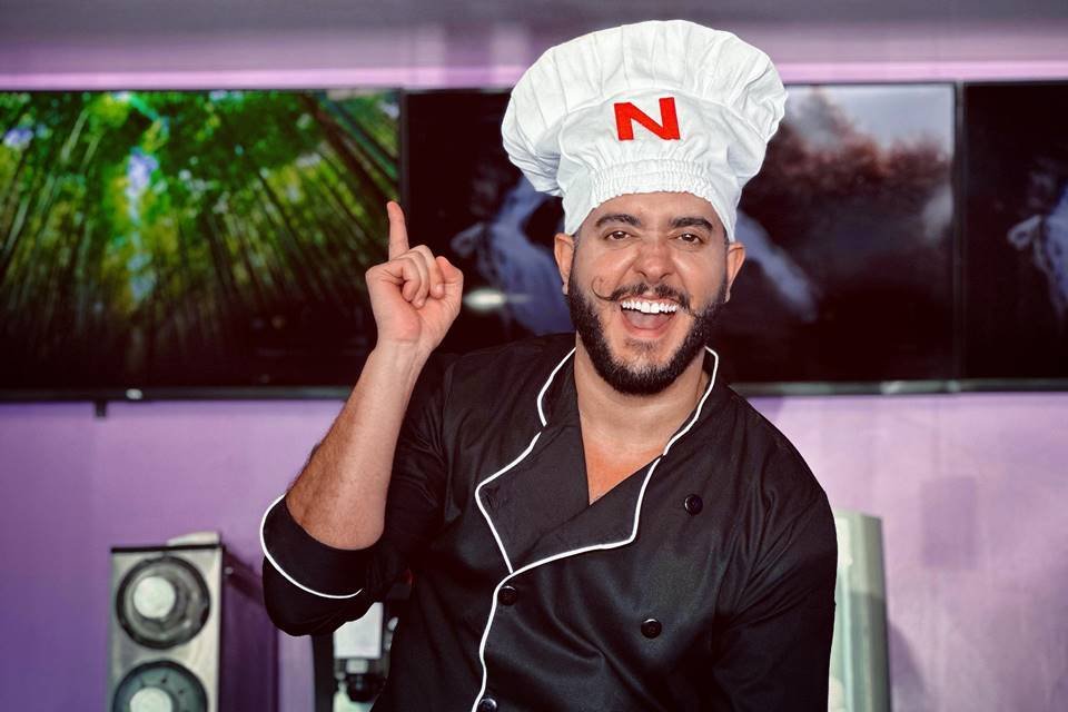 Promessa do pop nacional, Nahoum encarna alter ego em primeiro clipe ...