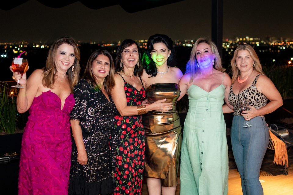 Denise Zuba e Gláucia Benevides celebram o aniversário de Suely Nakao ...