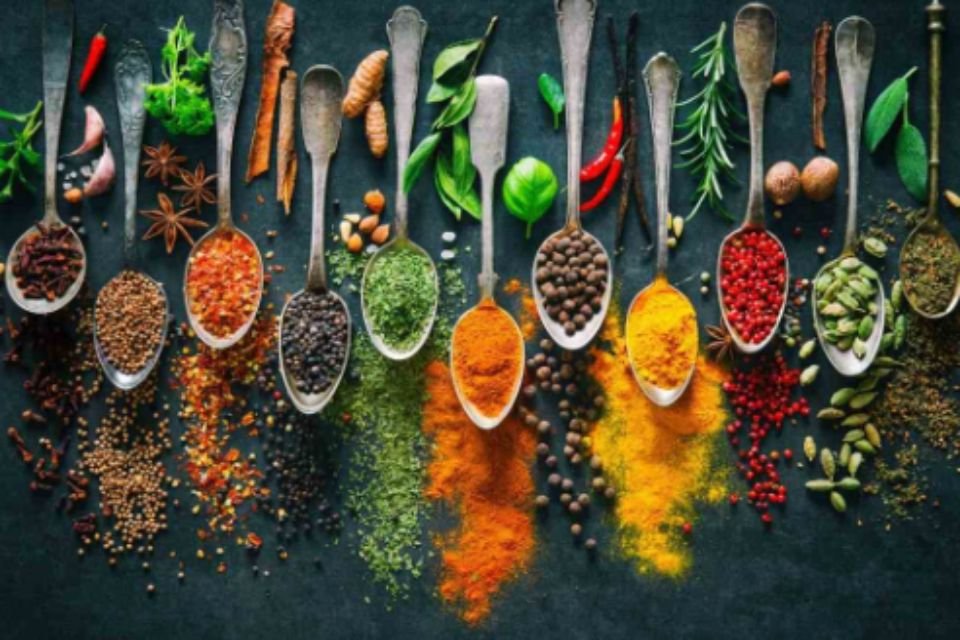 Indispensáveis! 10 temperos naturais que não podem faltar na cozinha ...