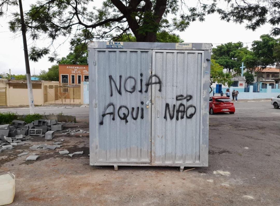 “Noia aqui, não”: obra da Prefeitura de SP para sem-teto é depredada ...