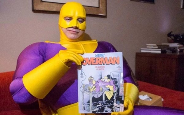 Laerte brinca com a carreira de 50 anos em exposição em Brasília ...