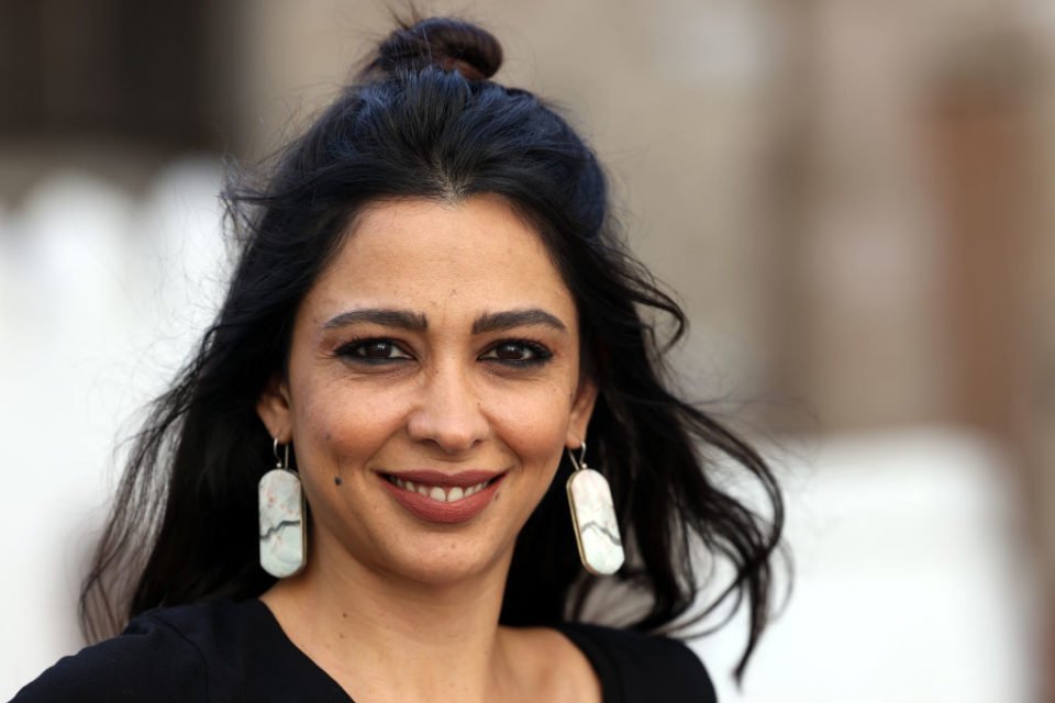 Atriz israelense é presa após postar sobre guerra contra o Hamas | Metrópoles