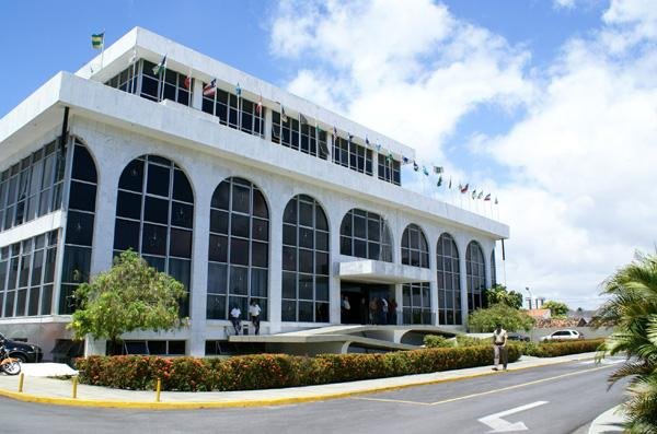 Tribunal de Contas de AL pede esclarecimentos sobre compra de hospital ... Tribunal de Contas de AL pede esclarecimentos sobre compra de hospital ...