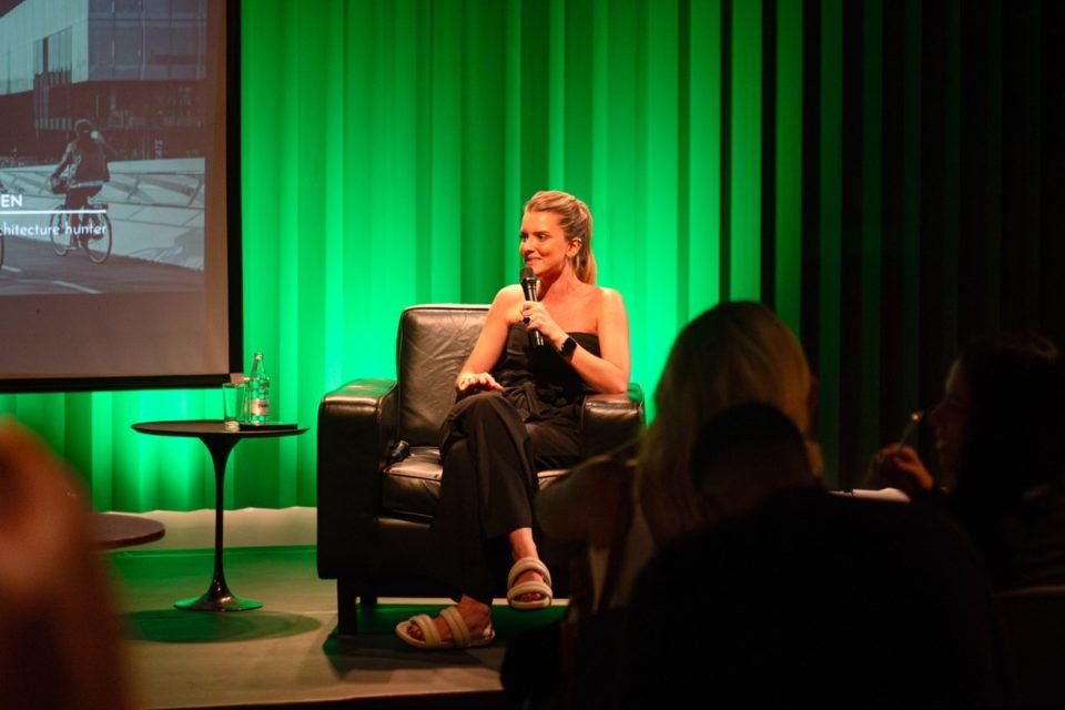 Arquitetos Amanda Ferber e Samuel Lamas conduzem talk sobre Copenhague ...