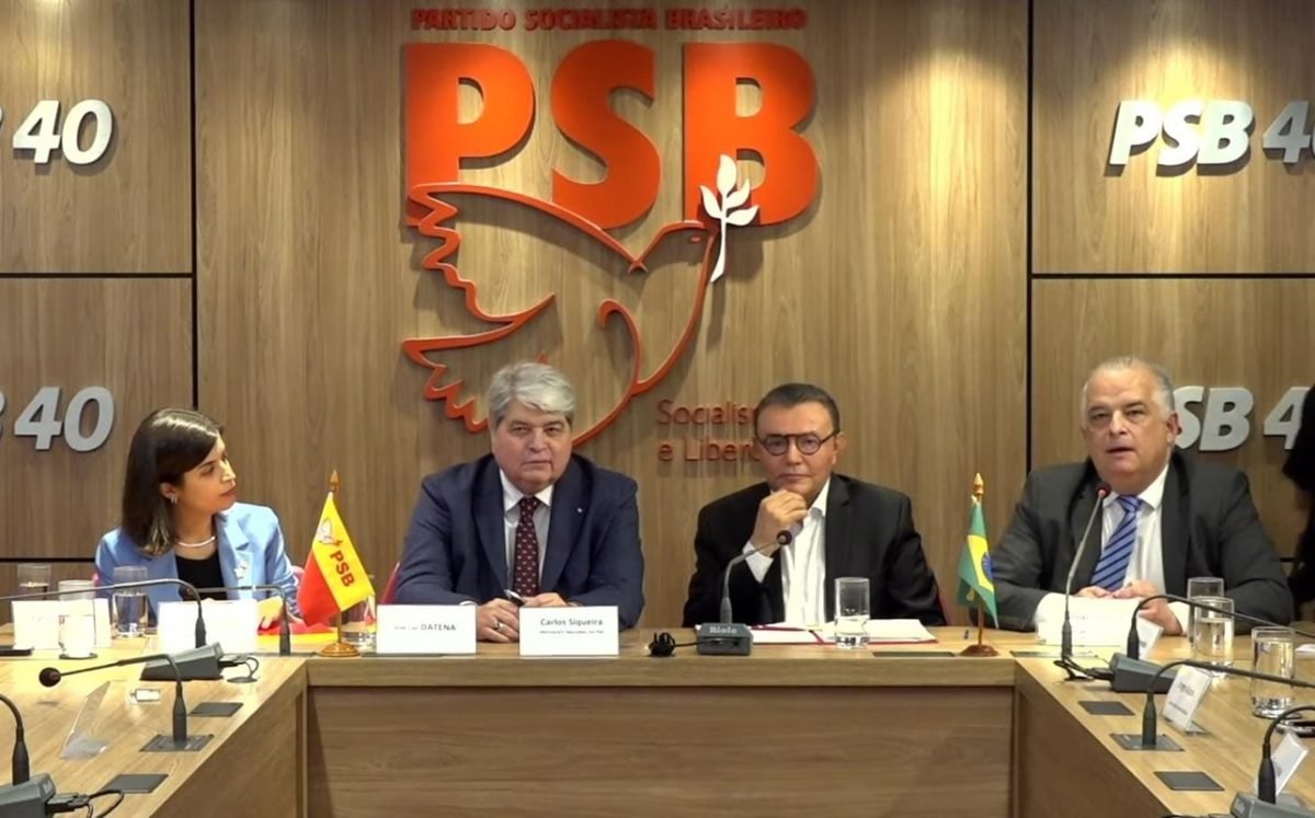 Datena se filia ao PSB e é cotado como vice de Tabata Amaral em 2024 ... Datena se filia ao PSB e é cotado como vice de Tabata Amaral em 2024 ...