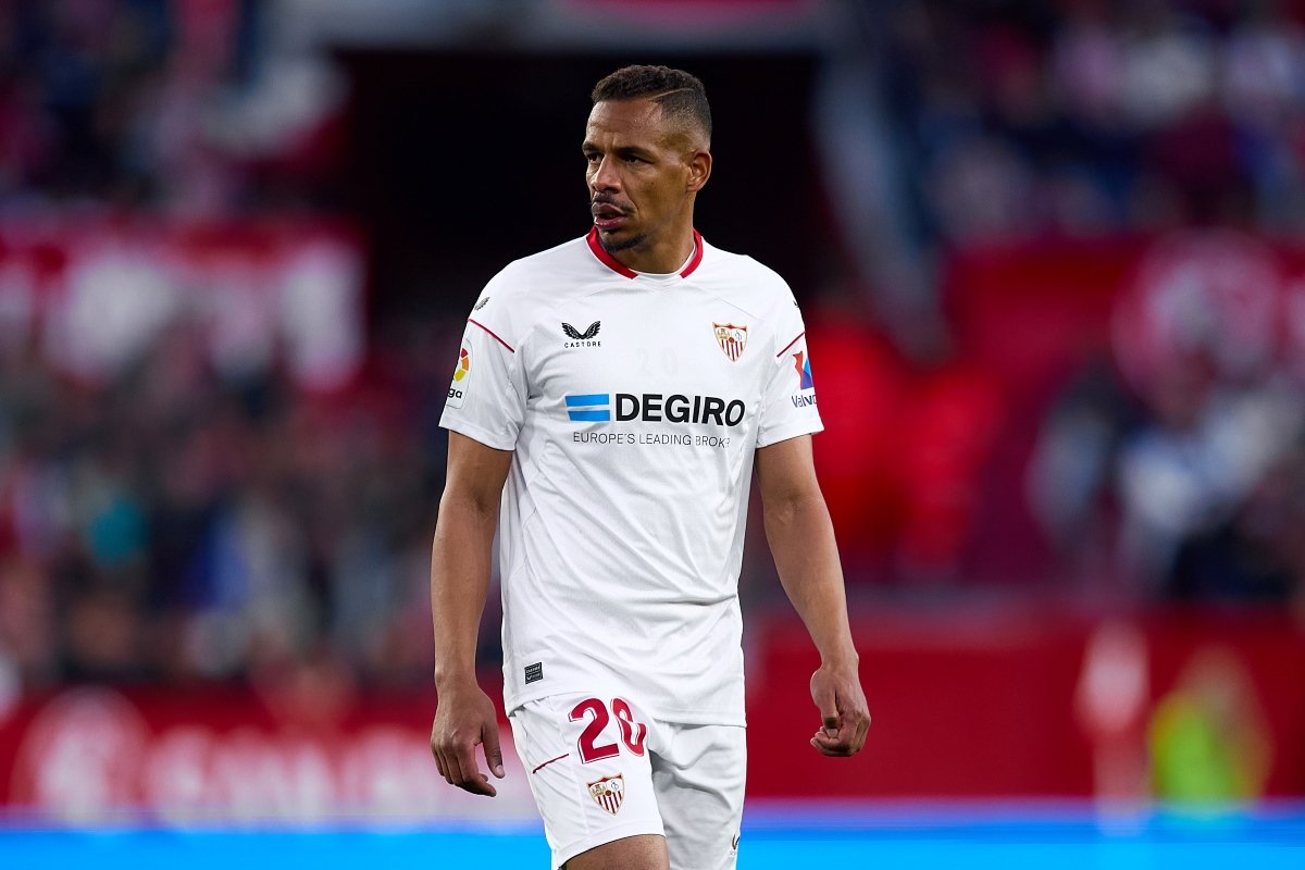 Internacional está próximo de contratar Fernando, ex-Sevilla e City ...