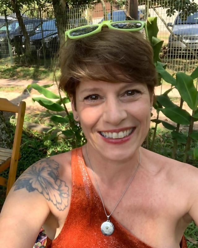 Ex-noiva de Dinho, dos Mamonas Assassinas, abre coração sobre o cantor ...