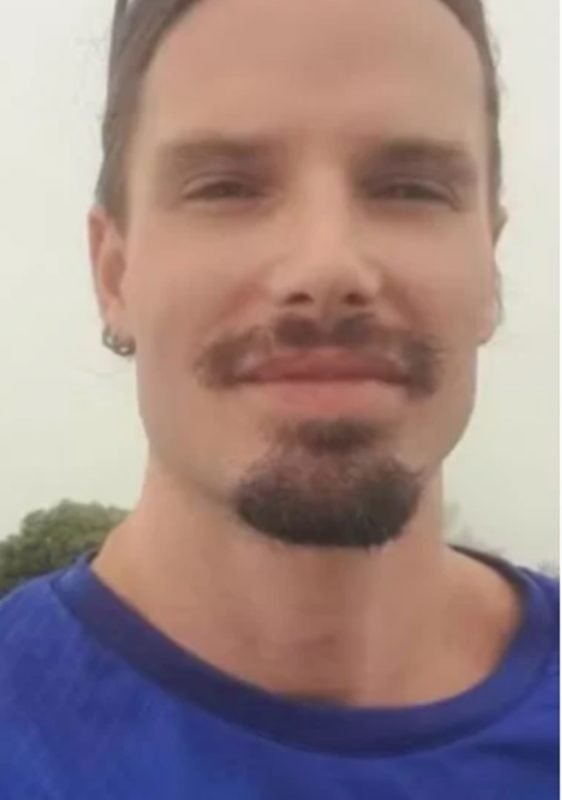 Longe da TV, Jonatas Faro reaparece diferente e impressiona: veja ...