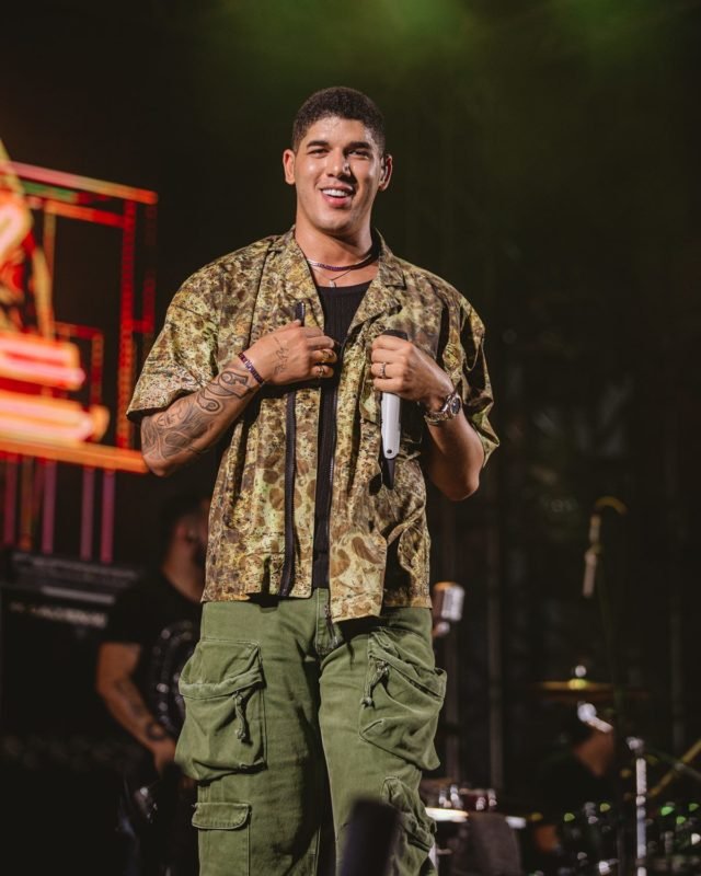 Exclusivo: Zé Vaqueiro processa companhia aérea após ter show ameaçado ...