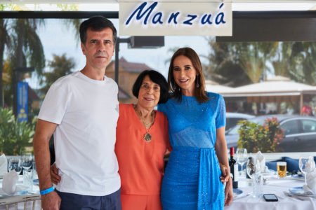 Tati Vartuli brinda aniversário com almoço entre amigos e familiares ...