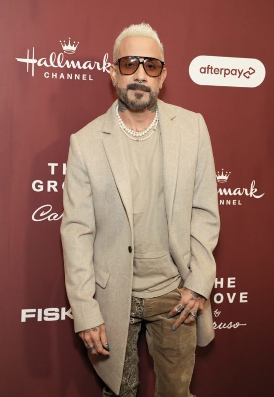 Vídeo: recém-separado AJ McLean, do Backstreet Boys, dança nu na web ...