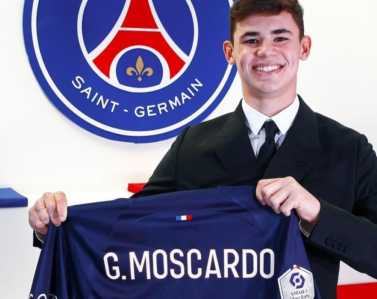 Moscardo é anunciado no PSG, mas continua no Corinthians até junho ...