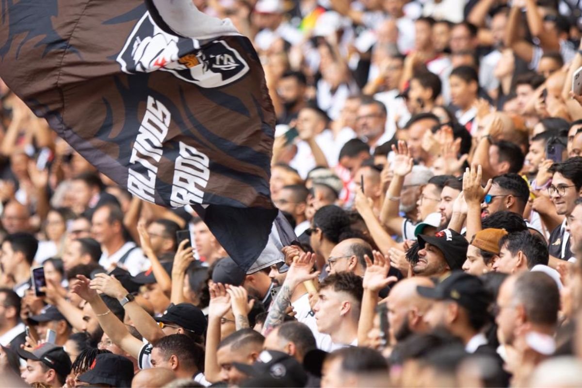 Eletrizante: Bangu e Vasco empatam em 2 x 2 no Mané Garrincha | Metrópoles