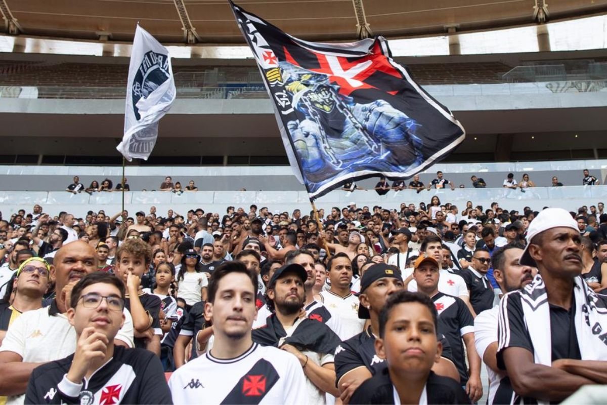 Eletrizante: Bangu e Vasco empatam em 2 x 2 no Mané Garrincha | Metrópoles