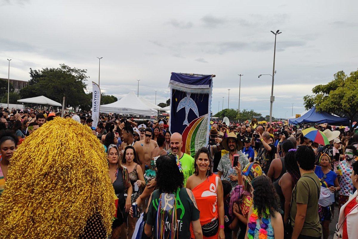 Suvaco da Asa agita o sábado de pré-carnaval em Brasília; vídeo | Metrópoles