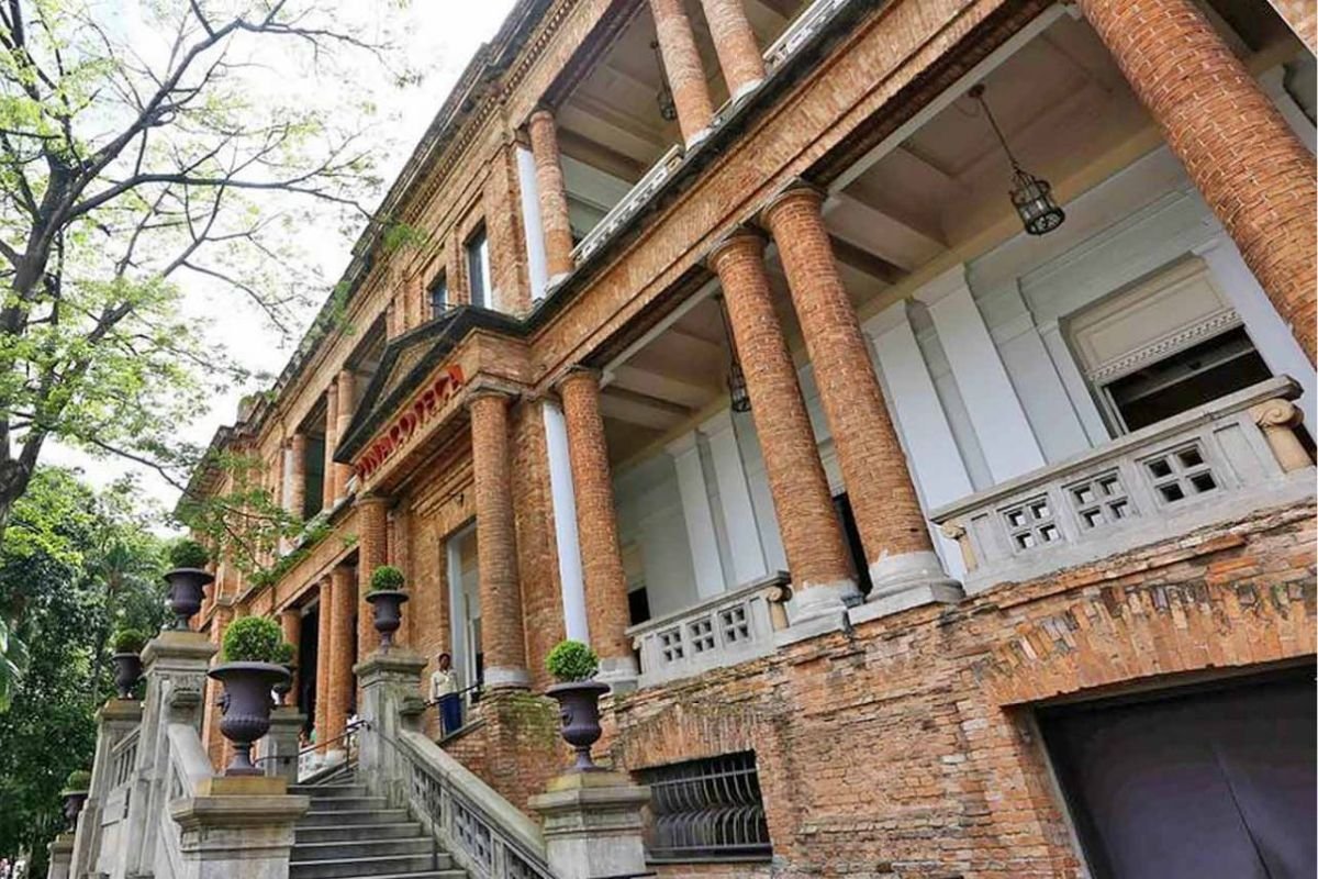 Pinacoteca de São Paulo amplia visitação gratuita com entrada noturna ...