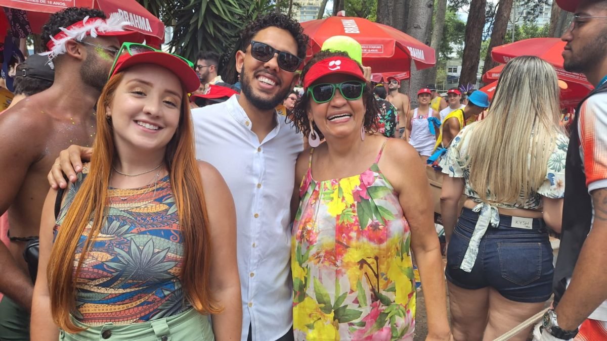 Carnaval: Alok leva milhares ao Ibirapuera em show de trio elétrico ...