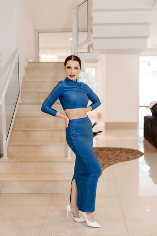 Famosa pelos bolos diferentões, Vivi Cake já teve compulsão alimentar ...