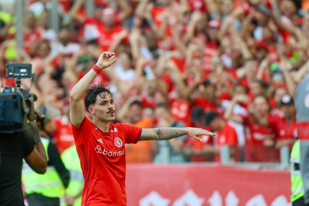 Maurício comenta eliminação no Pré-Olímpico e elogia Nova Iguaçu ...